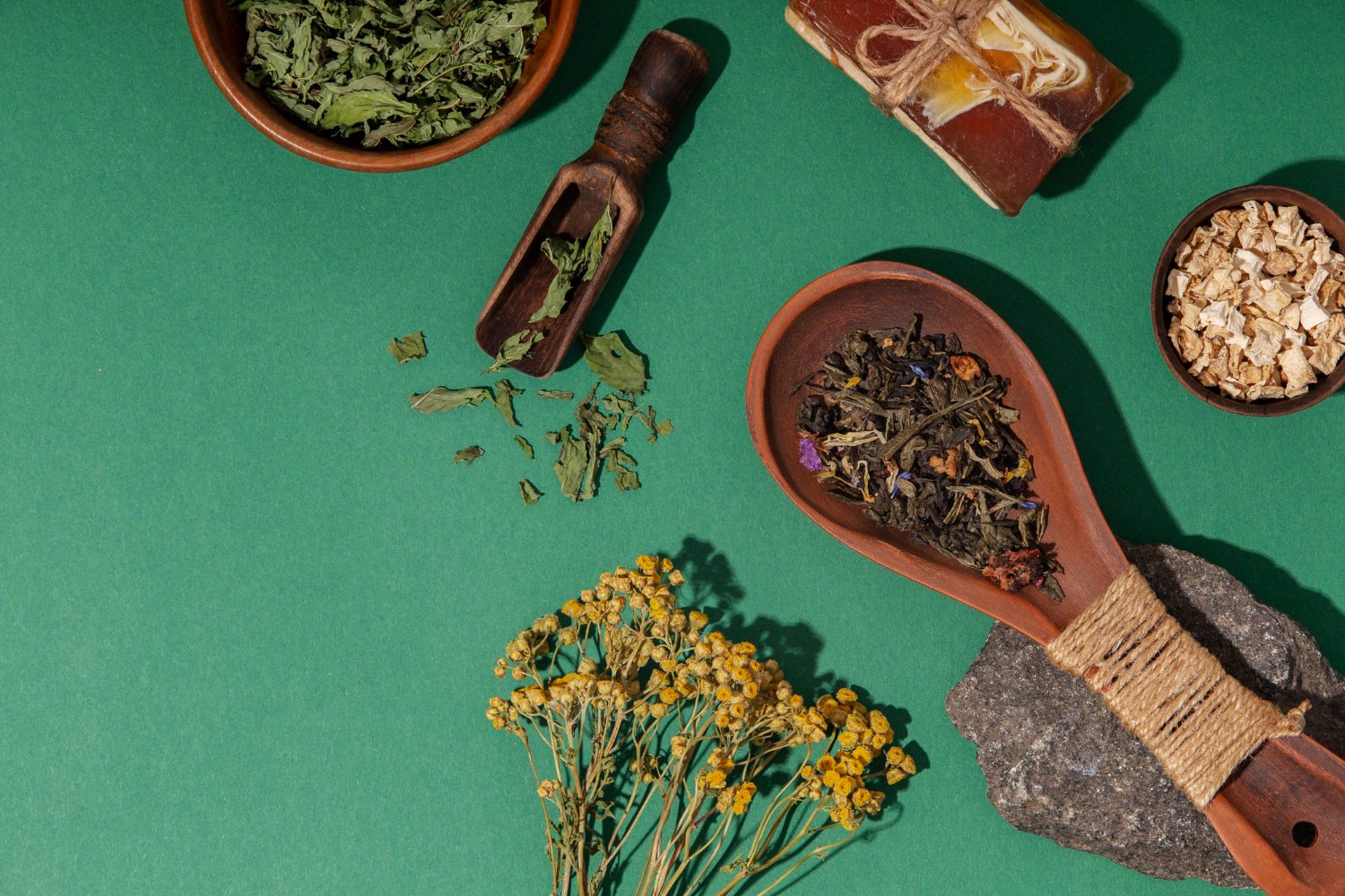 Herbalism 101 - AmuriRose Herbal Shop